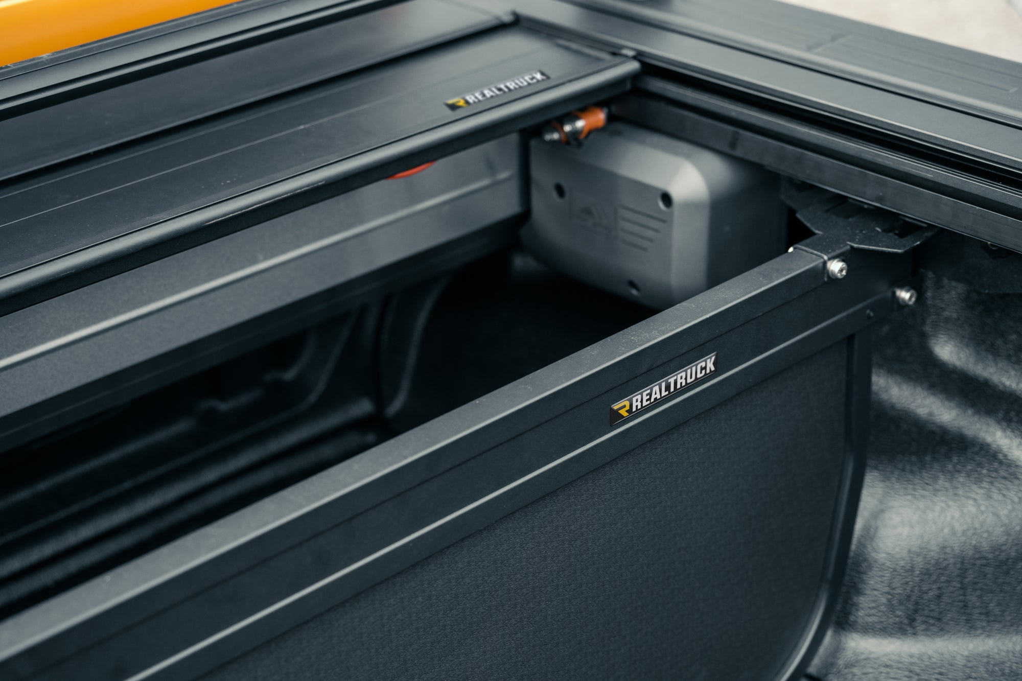 Electric Roll Cover - Mitsubishi MV Triton GSR
